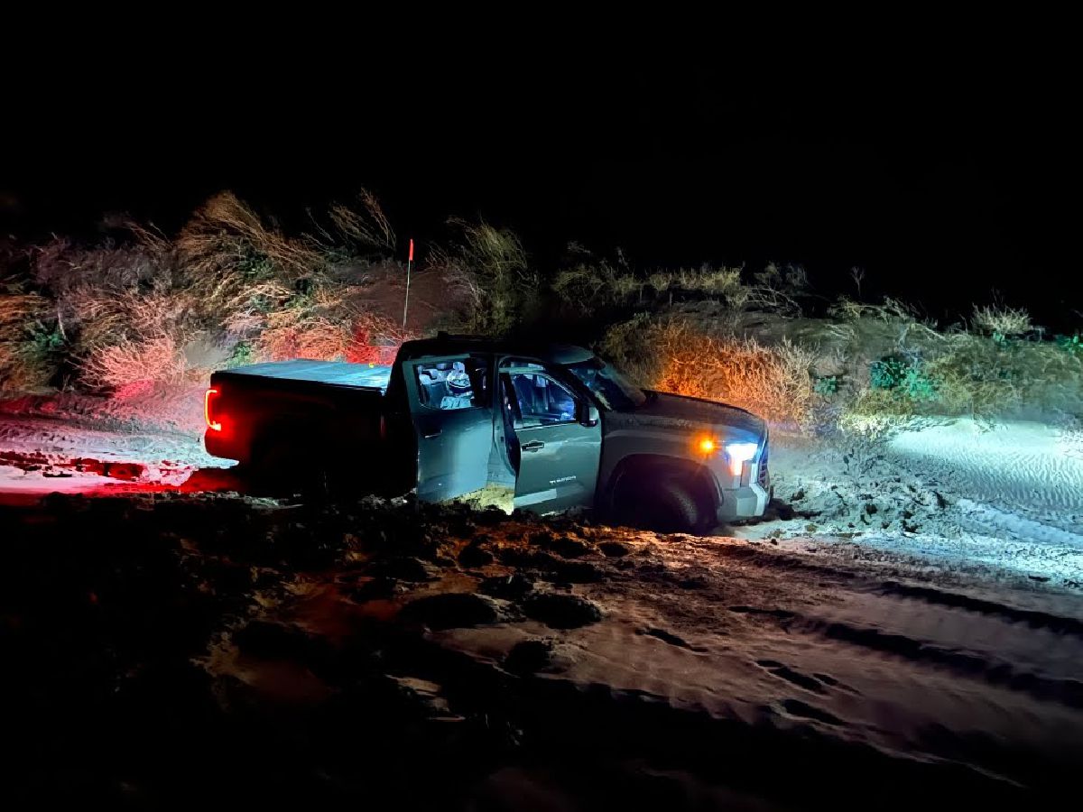 Sandy recovery in Beverly dunes, WA - Offroad Portal