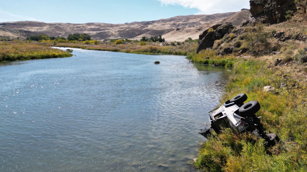 Rolled Jeep in Owyhee River - Offroad Portal