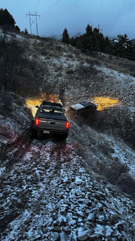 Toyota Tacoma high centered in mud - Offroad Portal